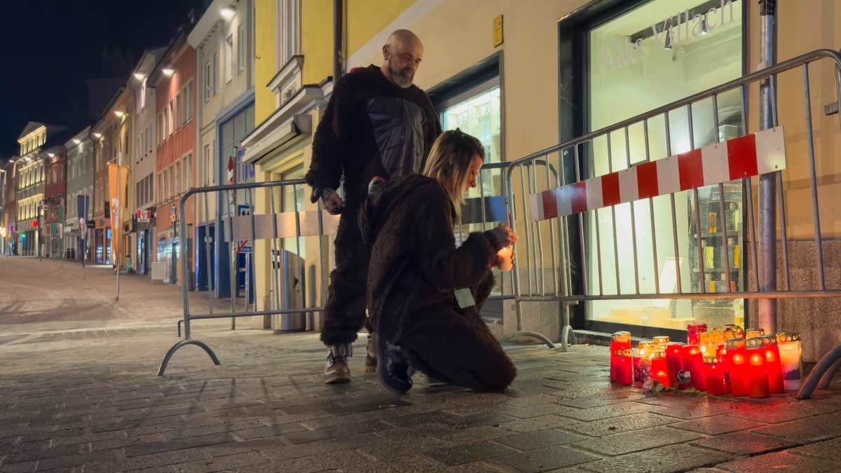 Man stabs 6 people in Austria, killing 1, in random attack – NBC Chicago