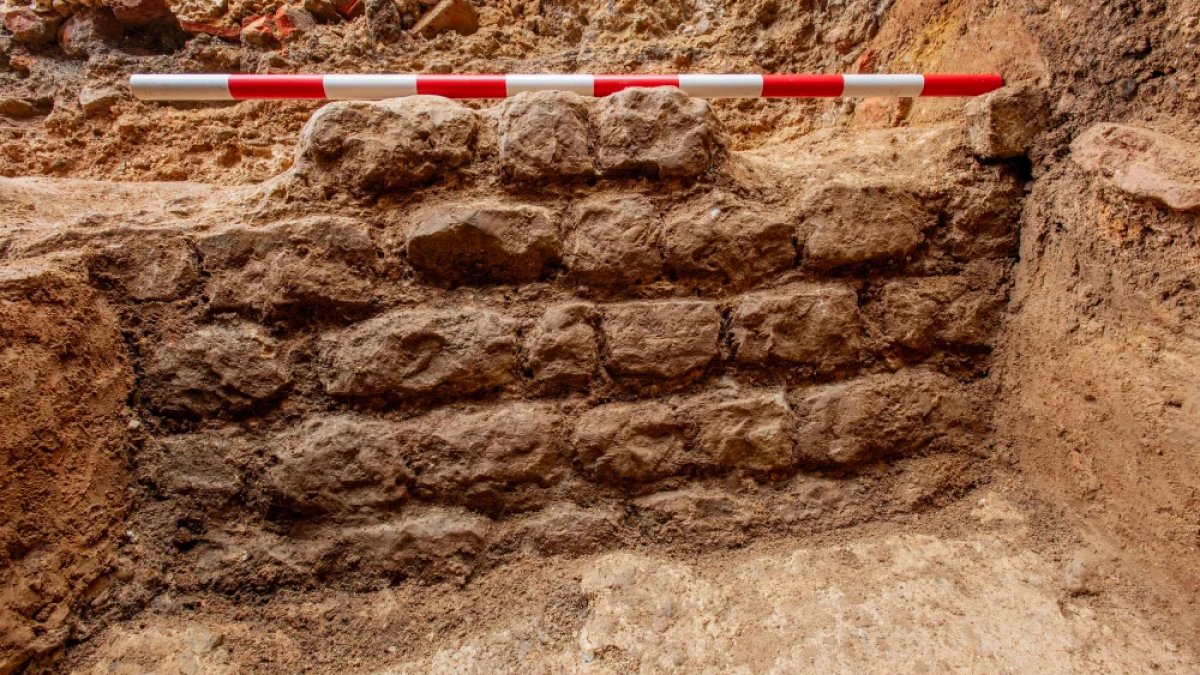 Archaeologists discover London’s first Roman basilica – NBC Chicago