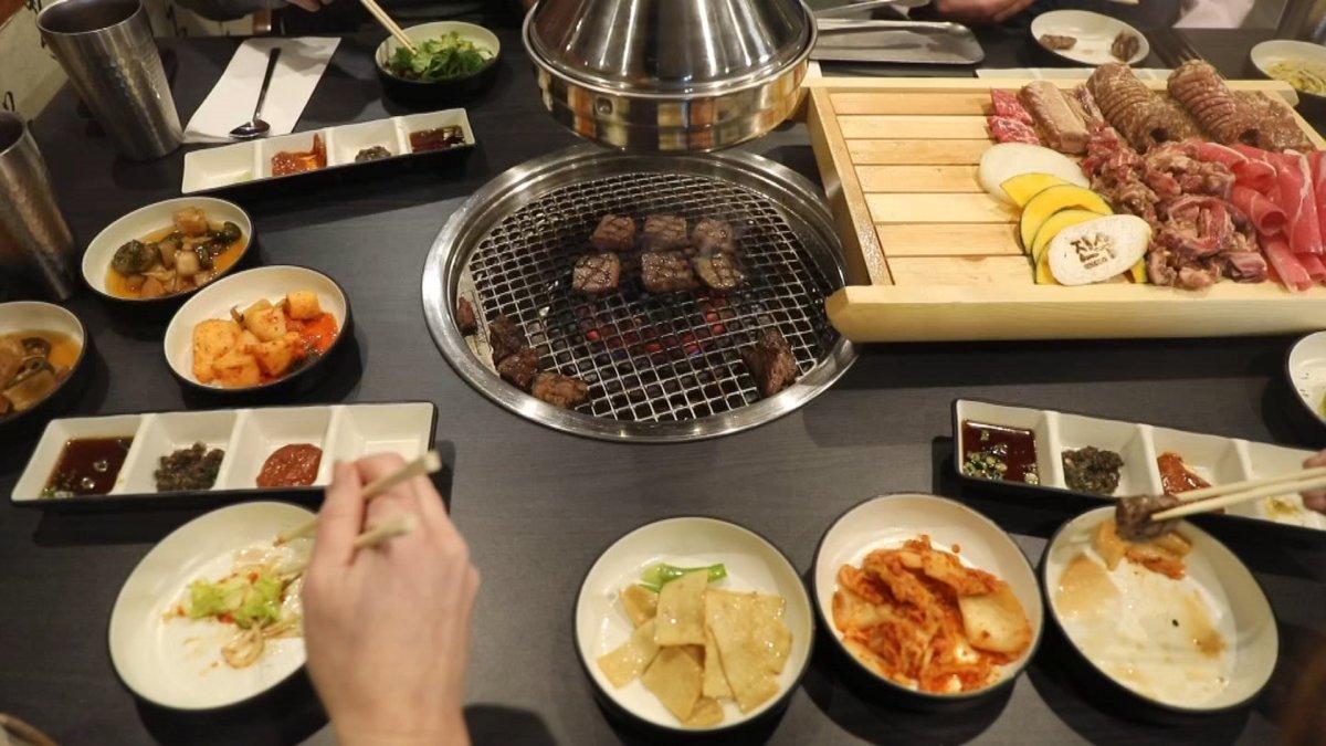 The Food Guy Steve Dolinsky visits Jin Soo BBQ in Niles – NBC Chicago