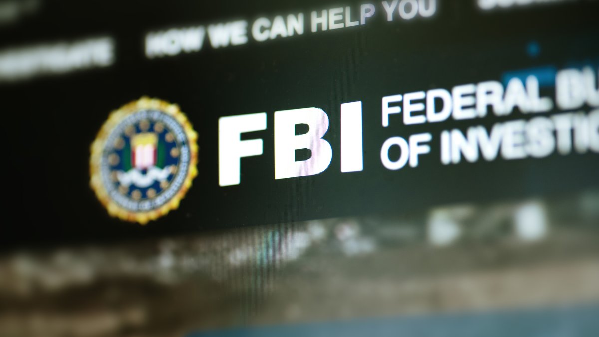 Fake FBI agents are scamming Chicagoans, the bureau warns – NBC Chicago
