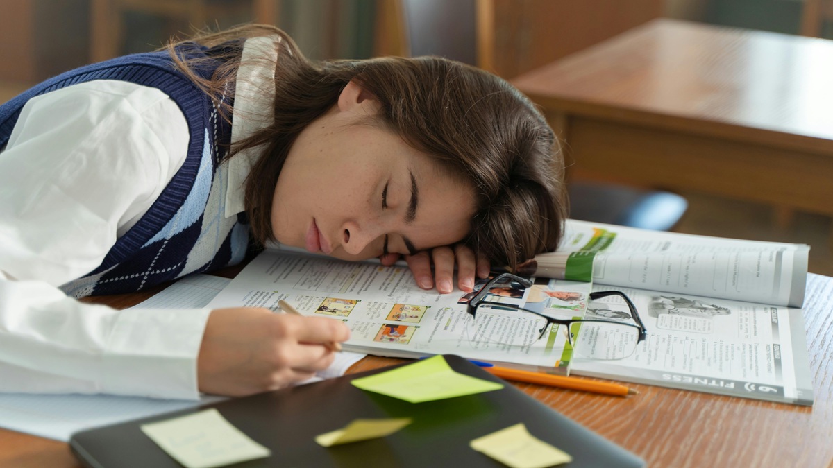 Sleep training 101? Some schools are teaching teens how to sleep – NBC ...