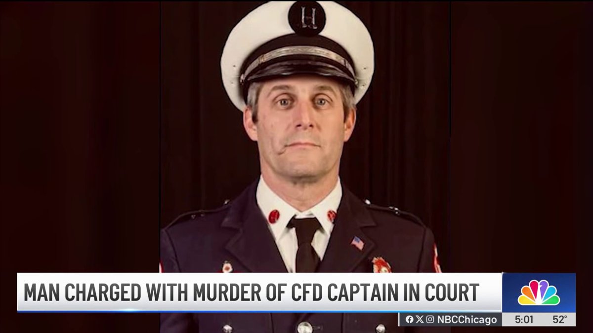 Man charged in with Chicago fire captain murder appears in court – NBC ...