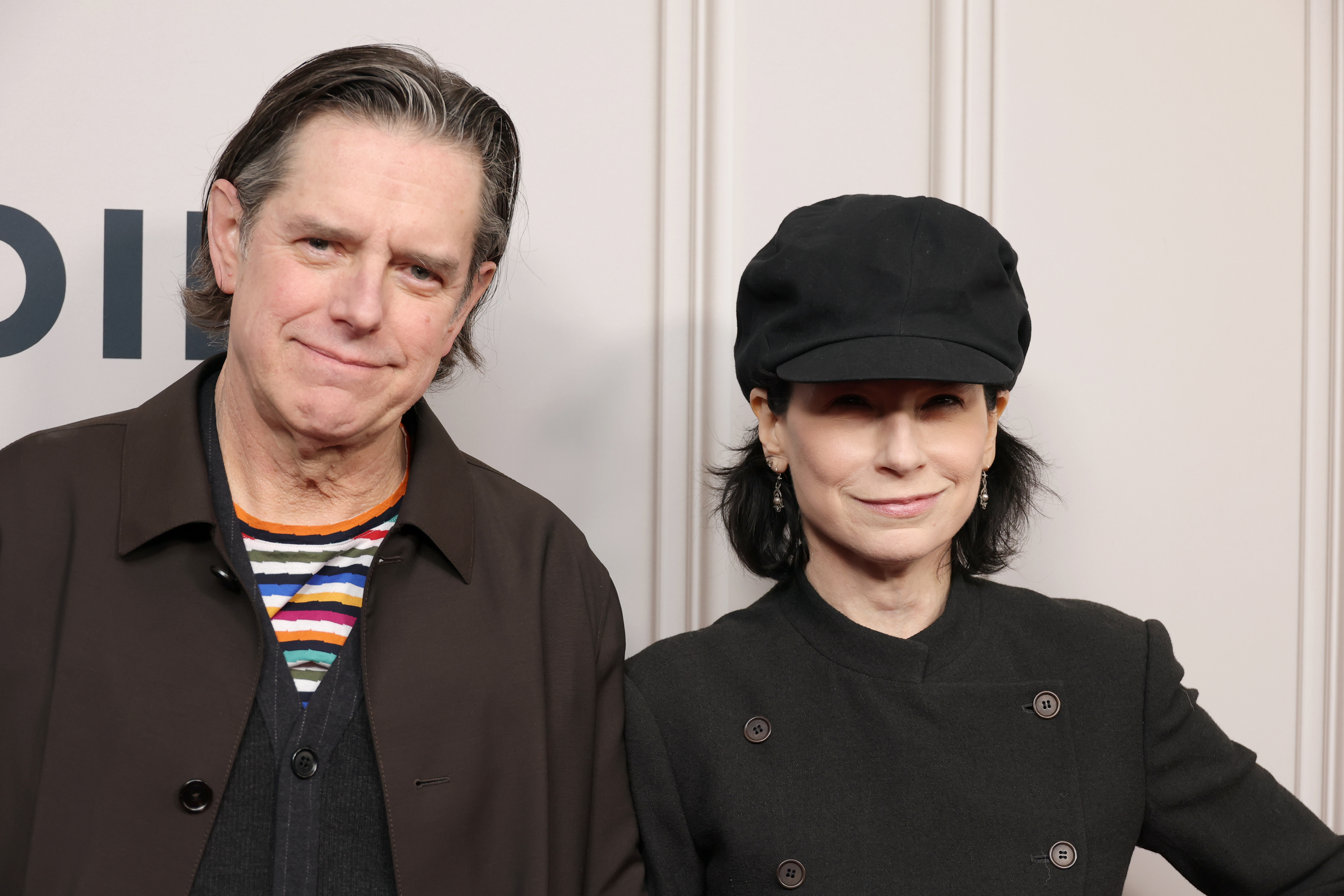 ‘Gilmore Girls’ creators weigh in on Rory’s boyfriend debate – NBC Chicago