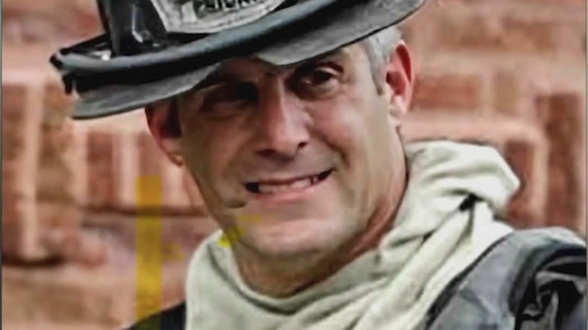 Live: Chicago Fire Capt. David Meyer laid to rest in funeral – NBC Chicago