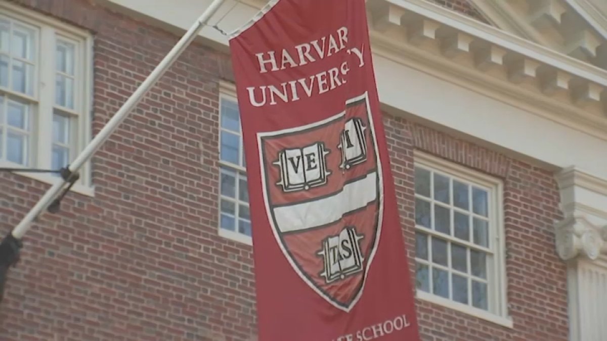 Harvard won’t accept Trump demands, $2.2B in federal funds frozen – NBC ...