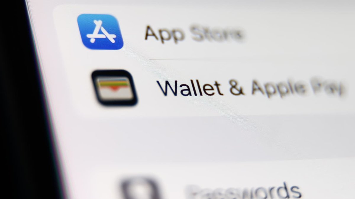 Apple Pay services resolved after outage, company says – NBC Chicago