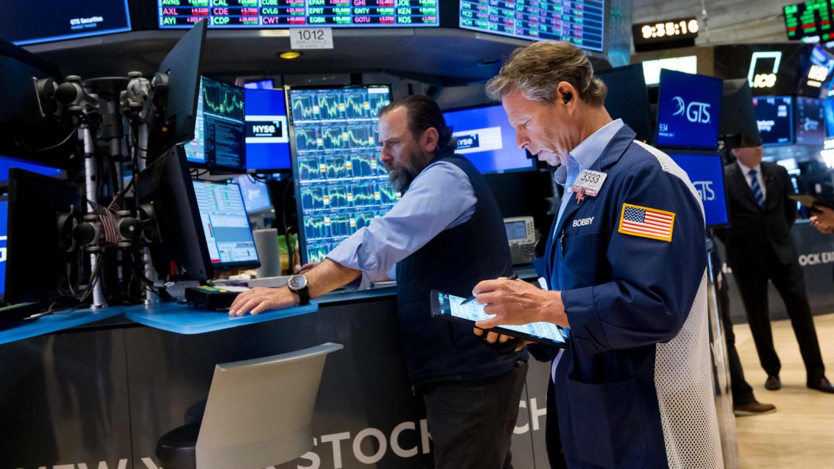 Treasury yields slide after wholesale prices unexpectedly decline – NBC ...