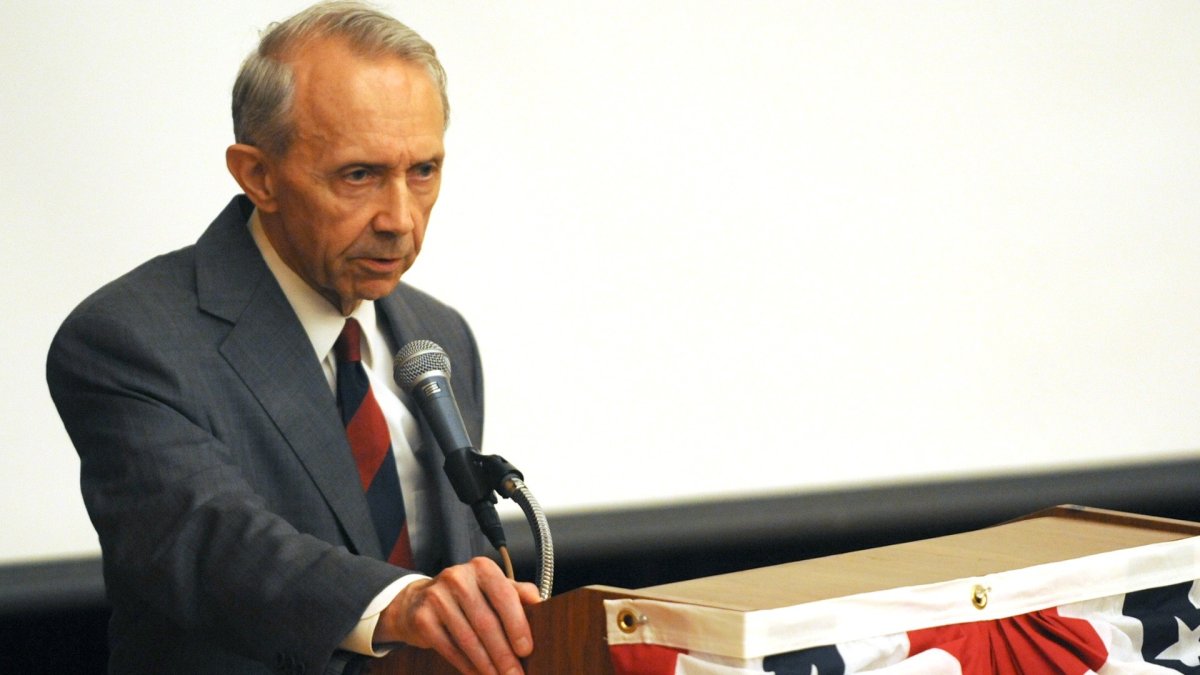 Former Supreme Court Justice Souter dead at 85 – NBC Chicago