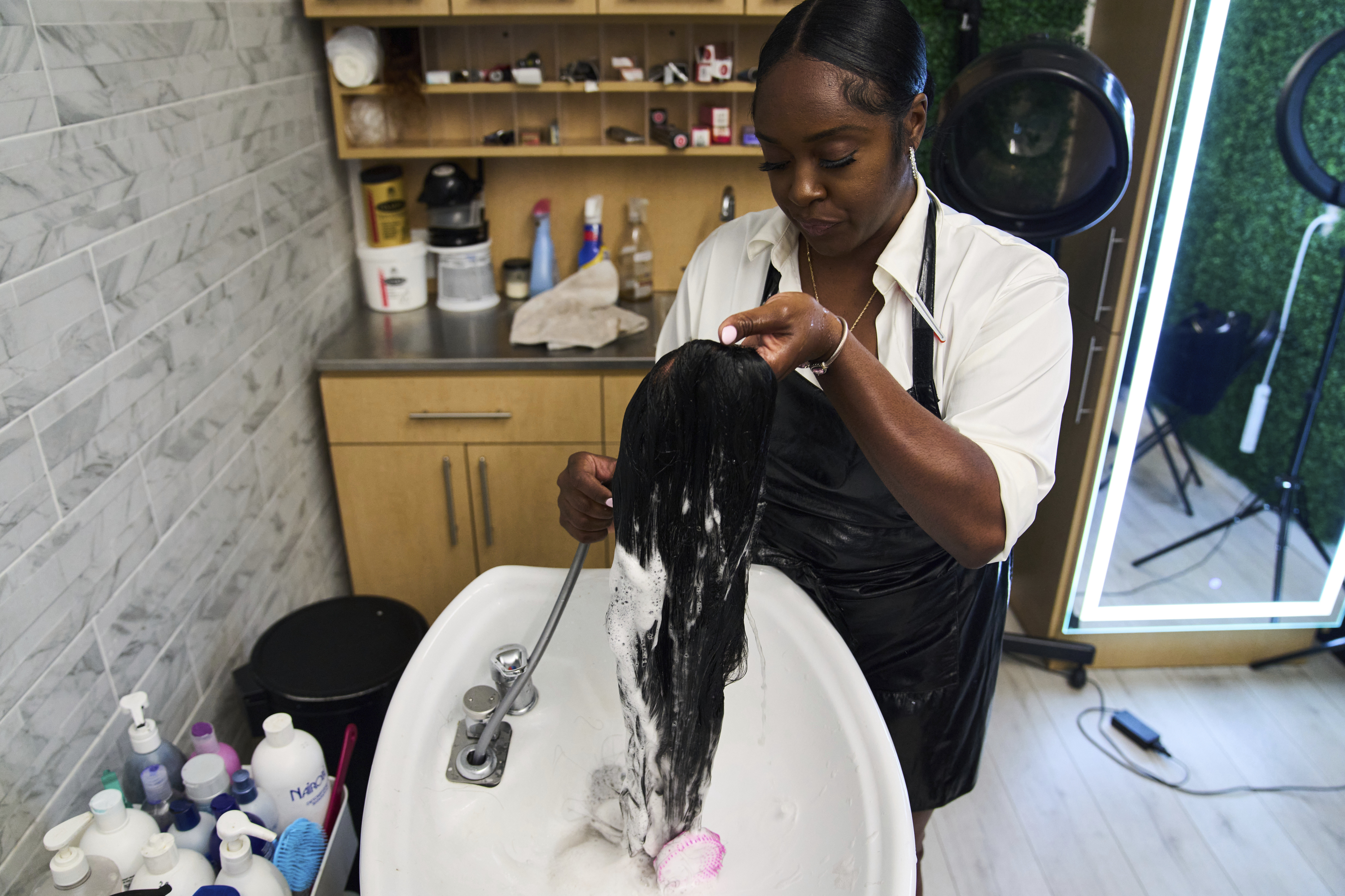 Here’s what tariffs mean for the Black hair industry – NBC Chicago
