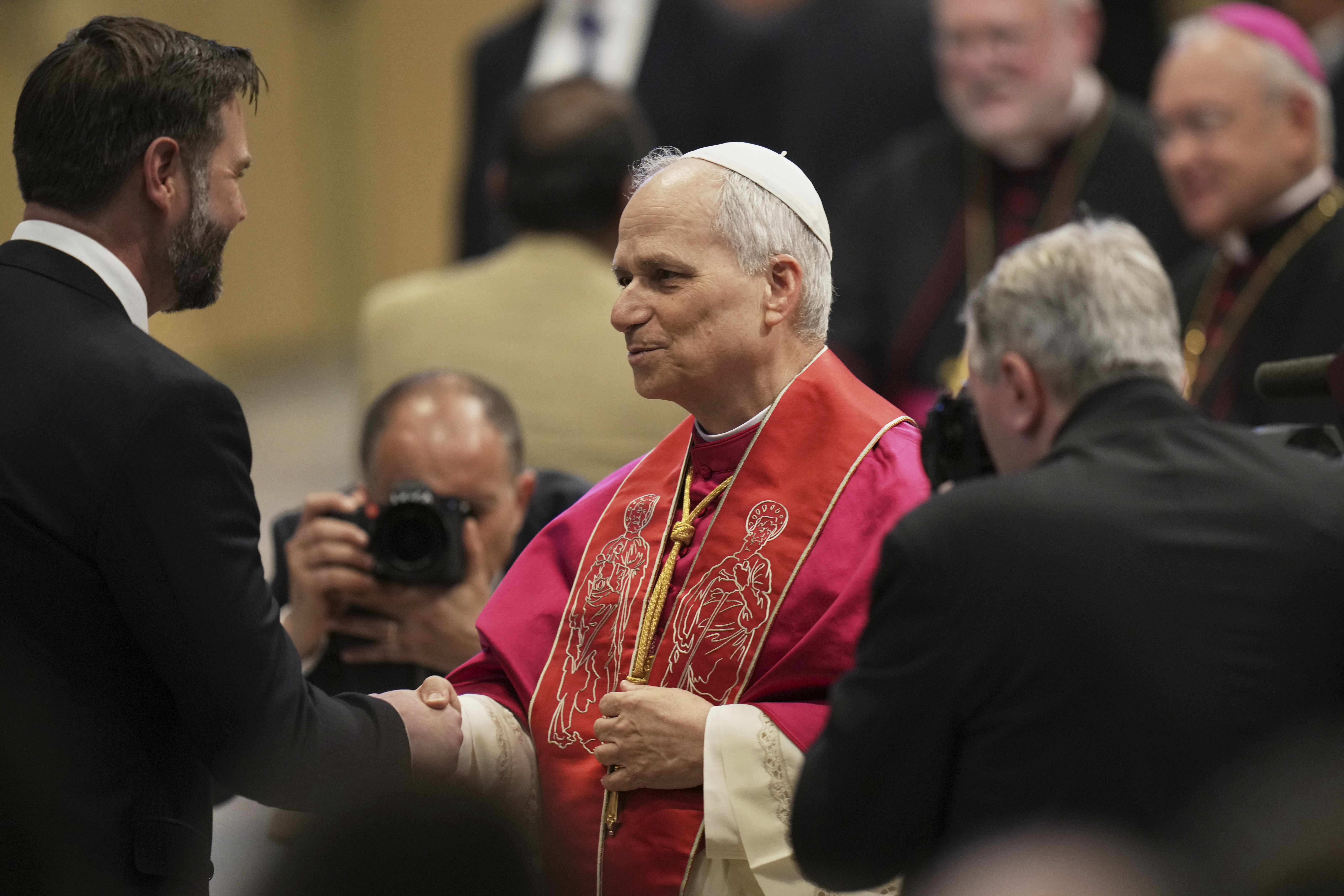 JD Vance gives Pope Leo XIV a Trump invitation to visit the U.S. – NBC ...