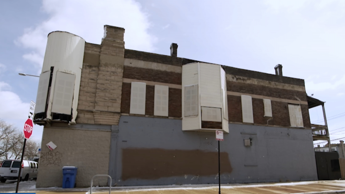 City sends $71,000 bill to owner of vacant Chicago building – NBC Chicago