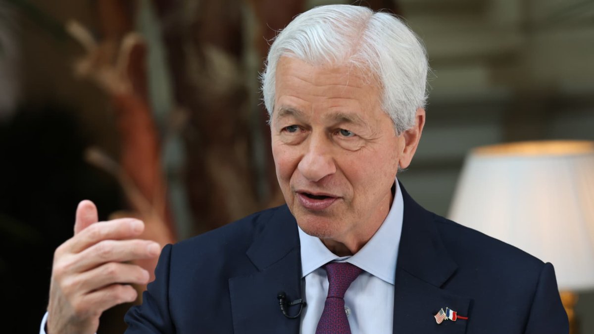 JPMorgan’s Jamie Dimon warns U.S. economy could soon ‘deteriorate ...