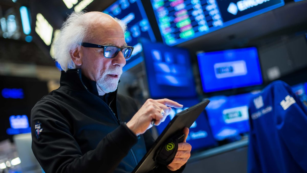 10-year Treasury yield rises ahead of key jobs report – NBC Chicago