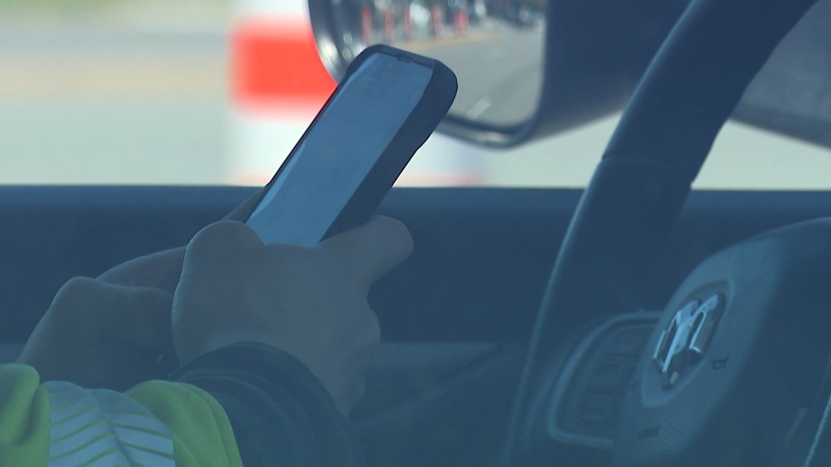 Is a ‘No Touch Law’ really new? Viral claims explained – NBC Chicago