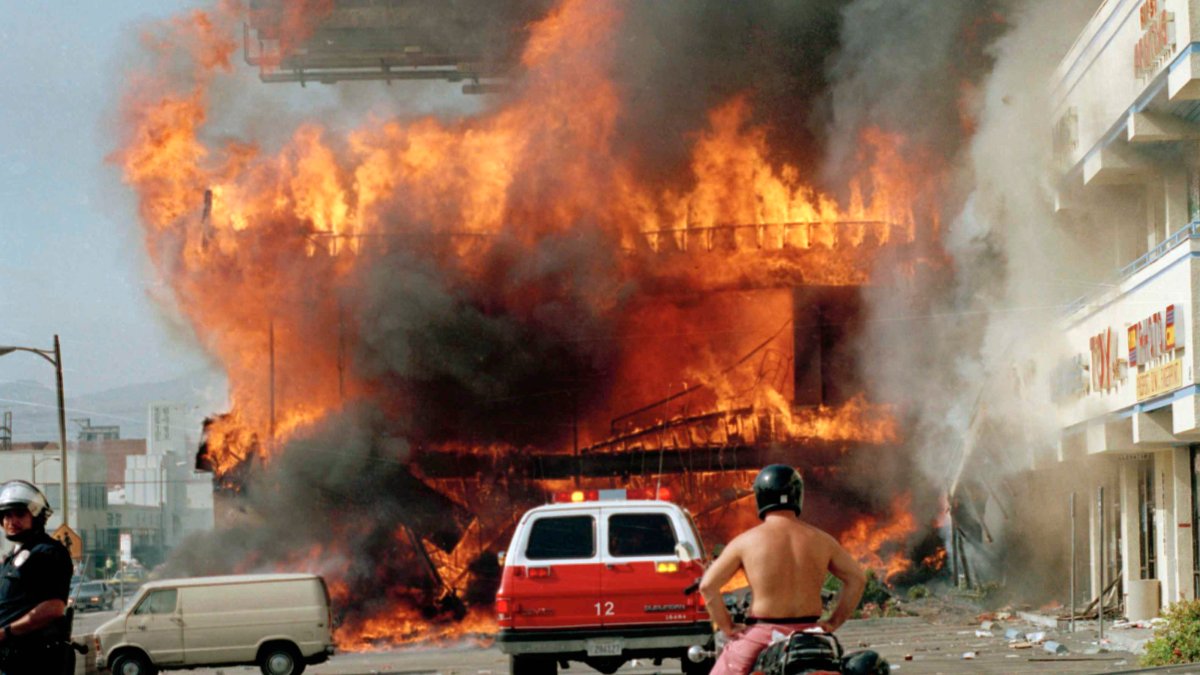 How today’s LA protests differ from ’92 Rodney King riots – NBC Chicago