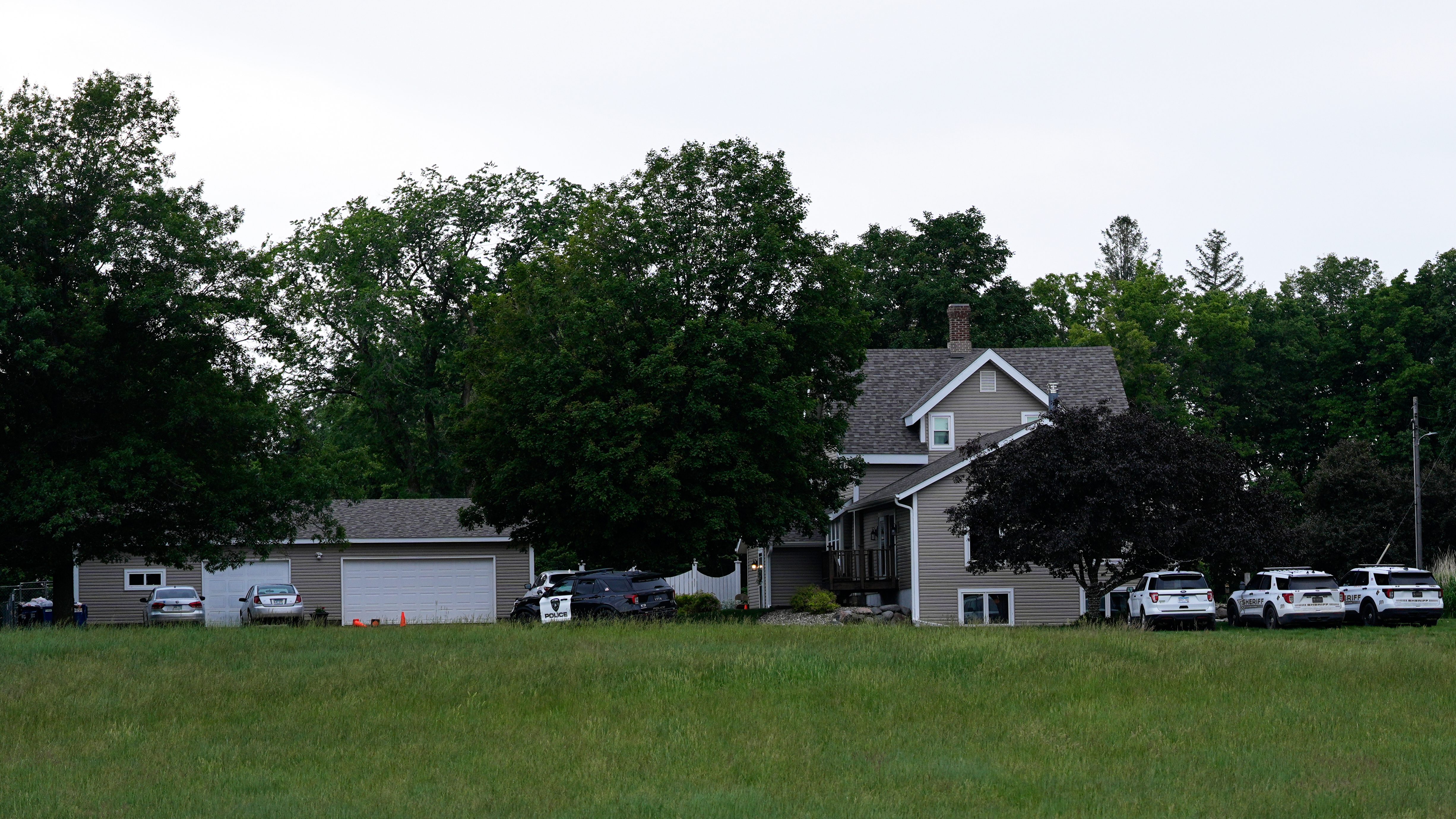 Minnesota shooting suspect targeted 2 other lawmakers: Prosecutors ...