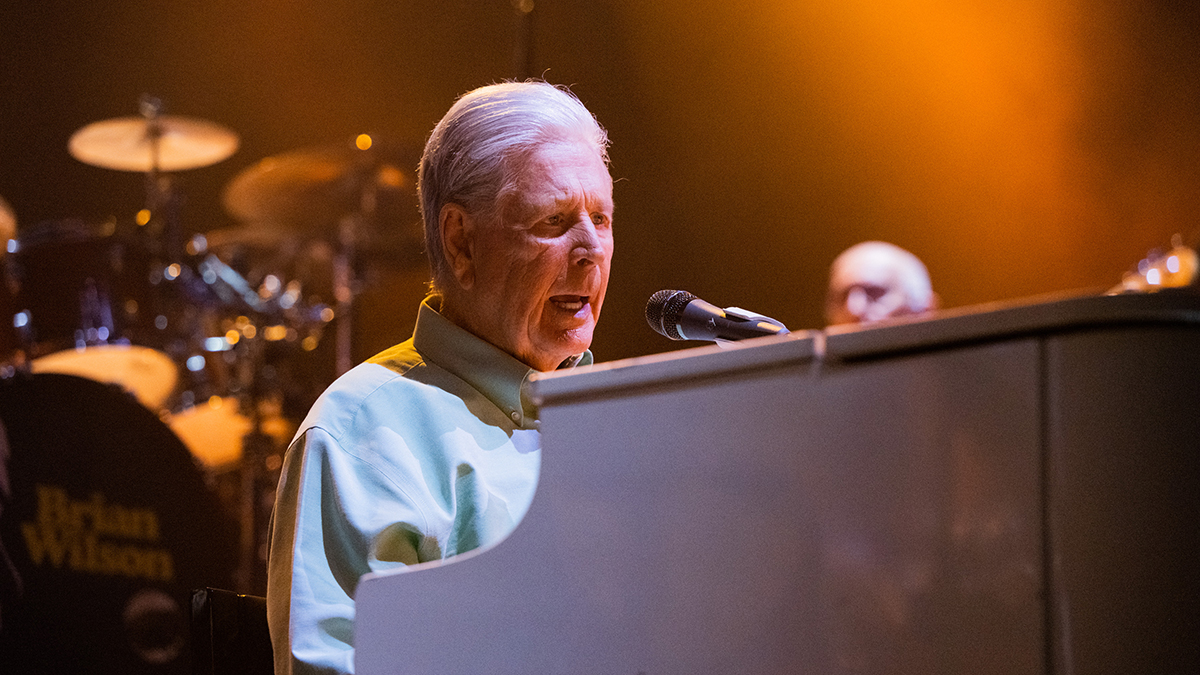 Beach Boys founder Brian Wilson dead at 82 – NBC Chicago