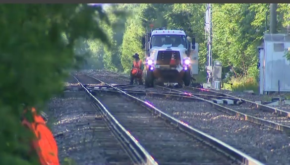 Metra UP-N trains suspended due to ’emergency track repairs’ – NBC Chicago