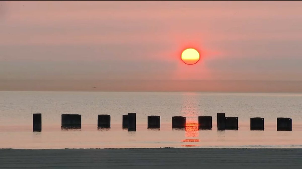 Why was the sun so red in Chicago area? Here’s what happened – NBC Chicago