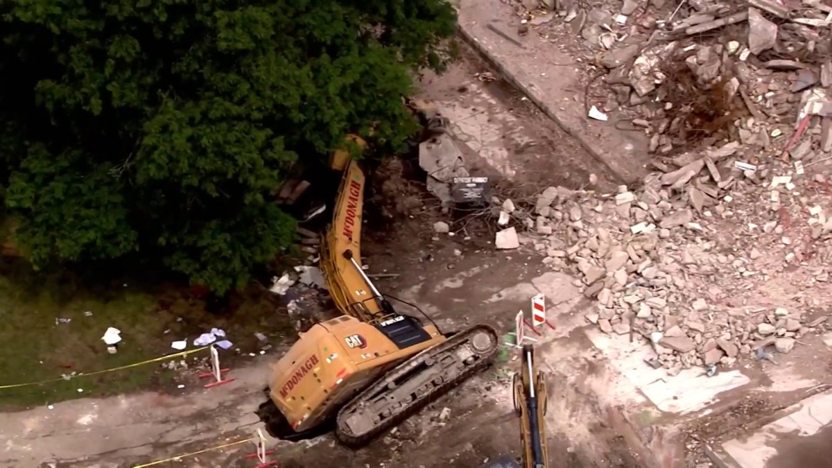 VIDEO: Person trapped in fallen crane in Oak Forest – NBC Chicago