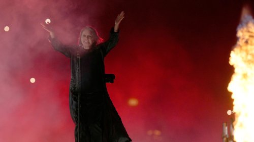 Ozzy Osbourne says farewell in ‘last-ever live performance’ – NBC Chicago
