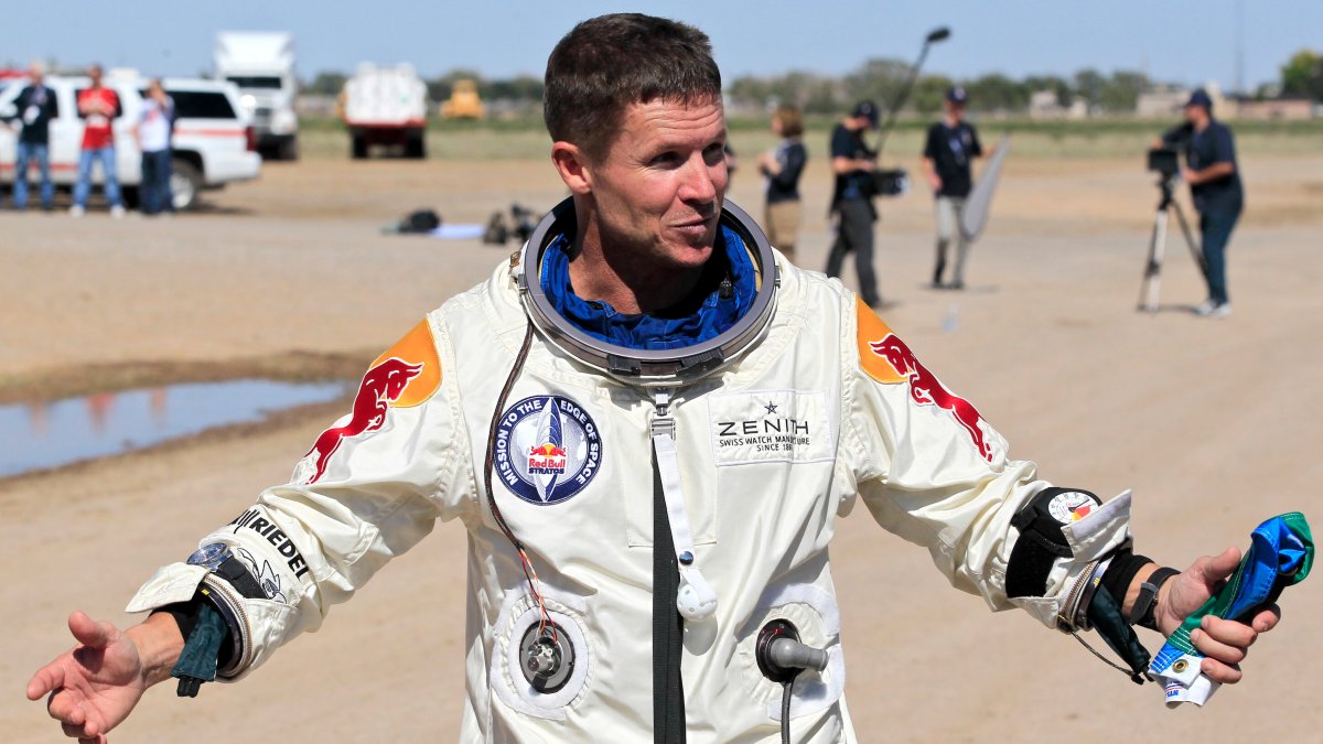 Skydiver Felix Baumgartner dies in paragliding crash – NBC Chicago