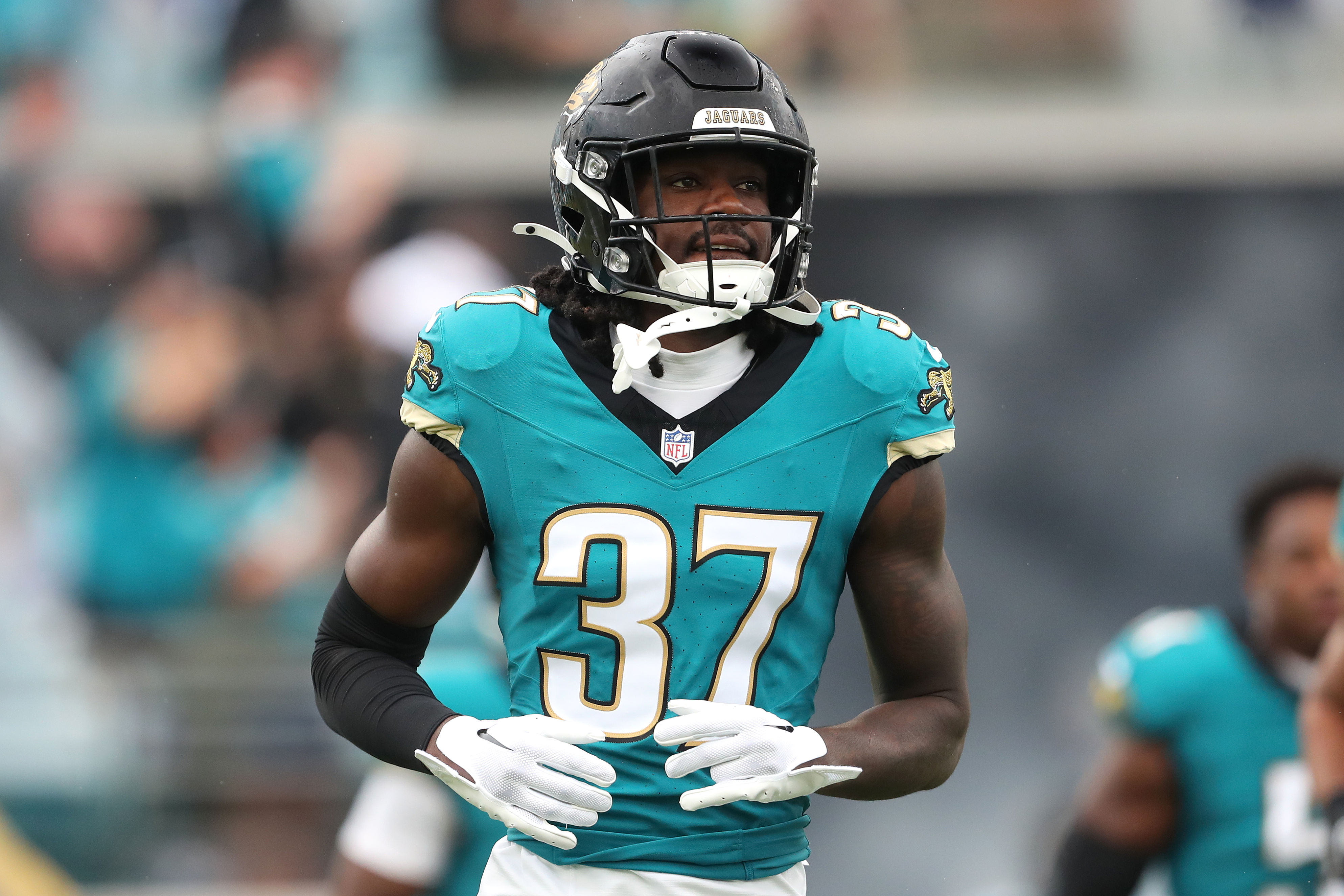 Tre Flowers, Tanoh Kpassagnon added to Chicago Bears’ roster – NBC Chicago