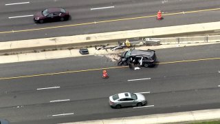 Edens Expressway lanes shut down at Dundee due to 5-car crash – NBC Chicago