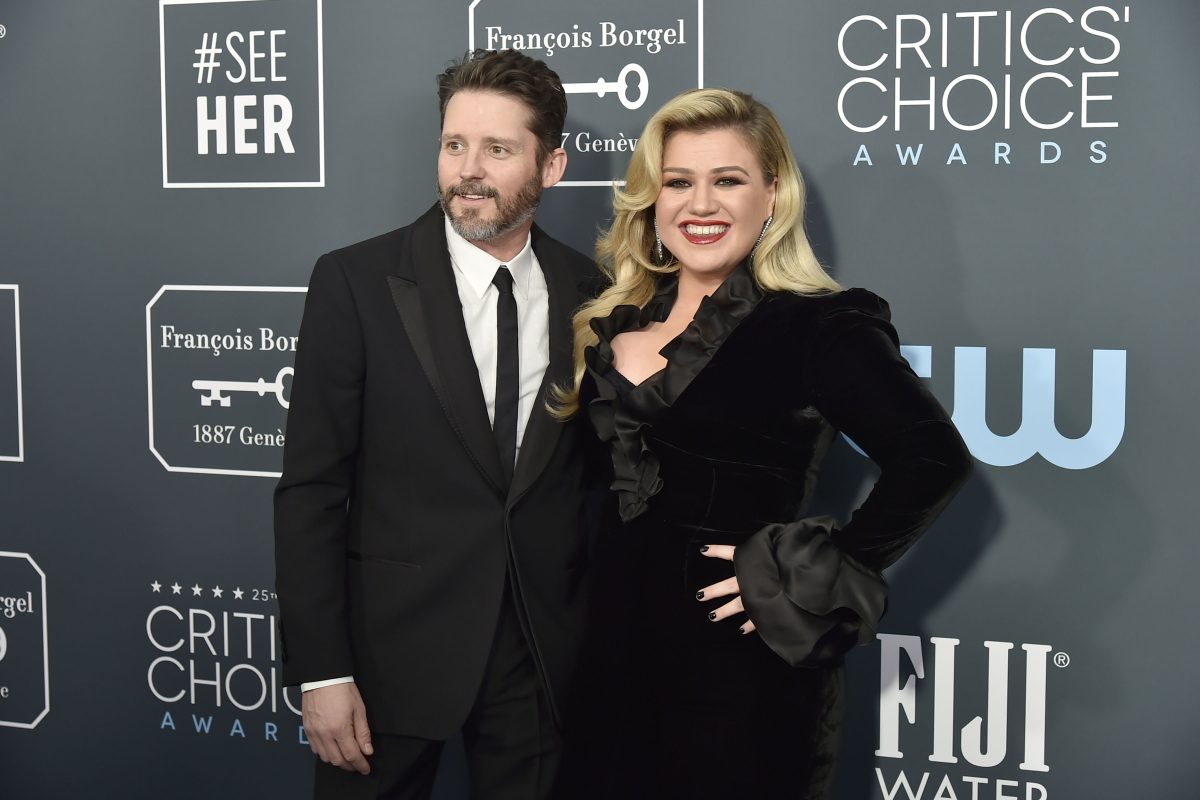 Kelly Clarkson’s ex-husband Brandon Blackstock dead at 48 – NBC Chicago