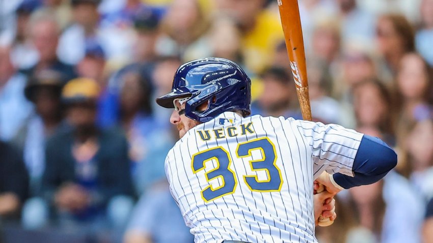 Milwaukee Brewers pay tribute to broadcast Bob Uecker – NBC Chicago