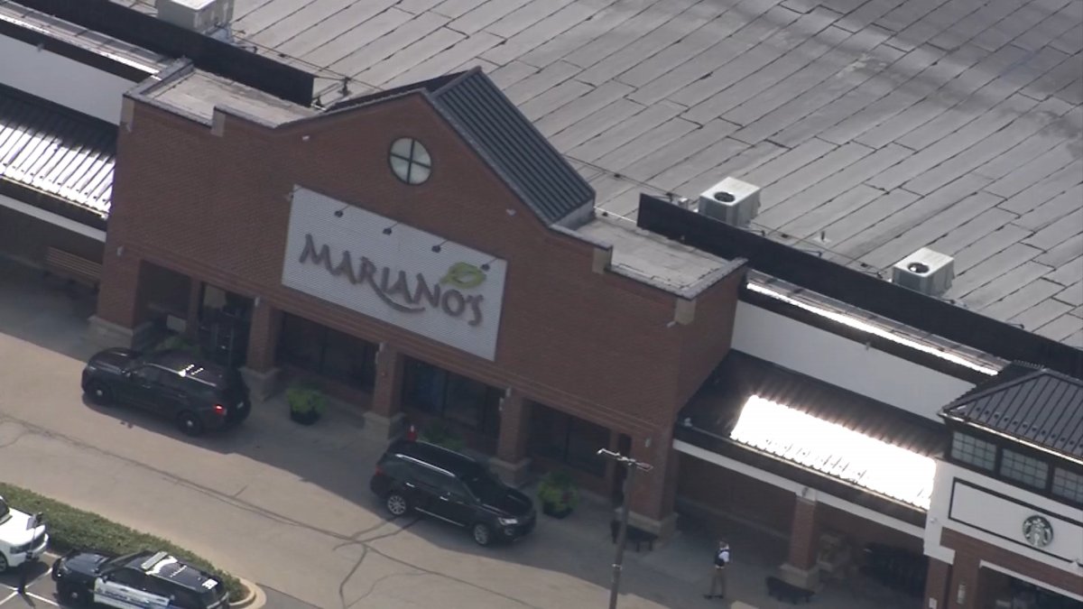 Teen faces charges after suburban Mariano’s locked down Wednesday – NBC ...