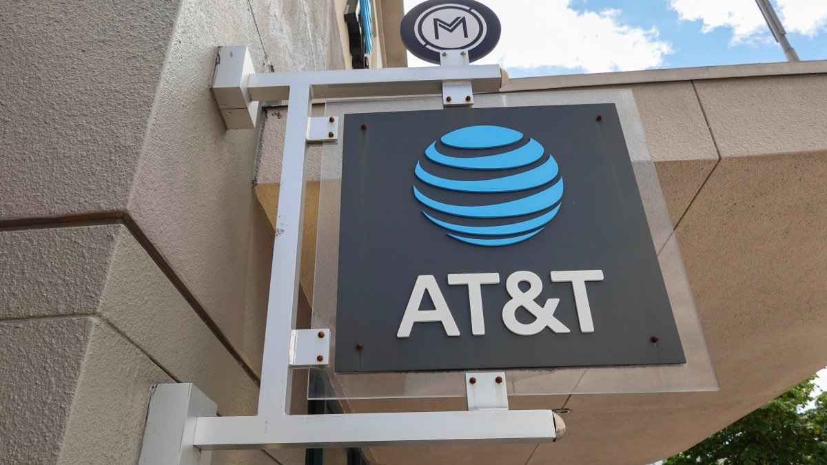 Who is eligible for the AT&T settlement? Here’s how to file claim – NBC ...