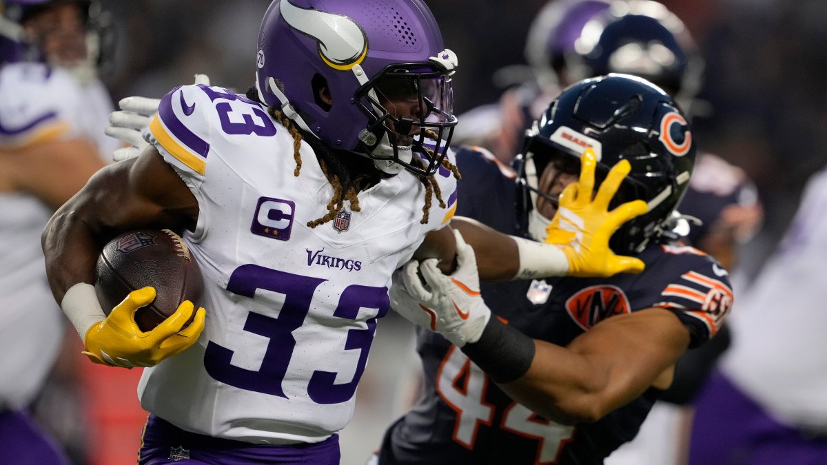 Recap: JJ McCarthy, Vikings stun Bears at Soldier Field – NBC Chicago