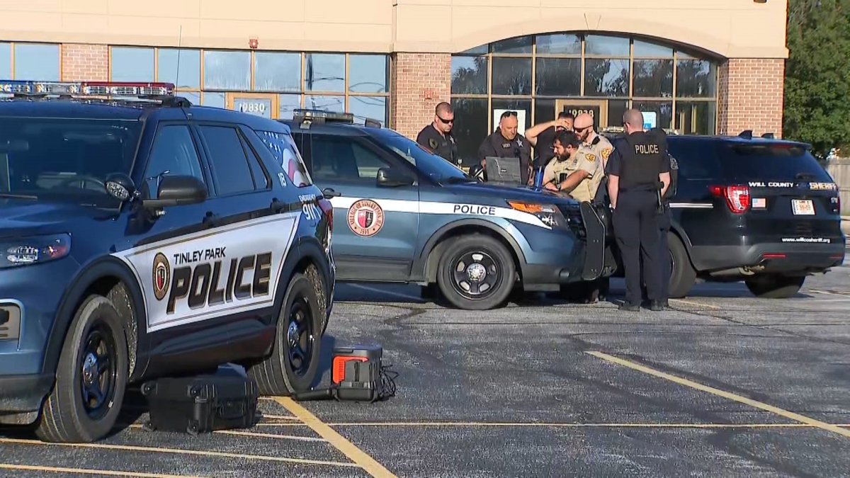 2 in custody after shelter-in-place, police chase in Tinley Park – NBC ...