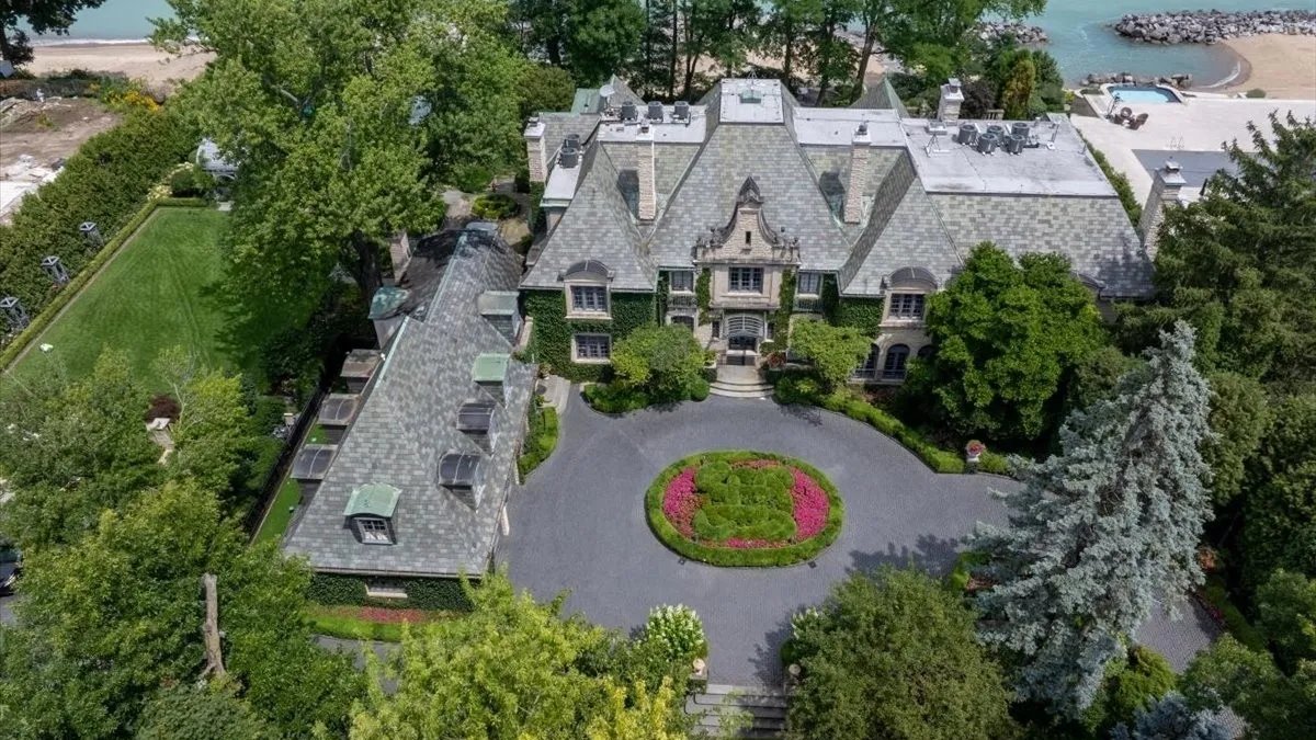 See inside the Wiinnetka mansion that set a Chicago-area record – NBC ...