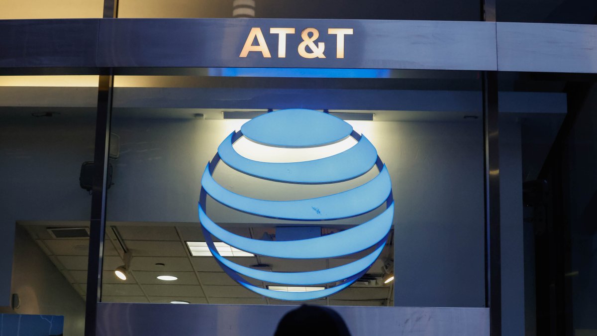 Who is eligible for the AT&T settlement? Here’s how to file claim – NBC ...