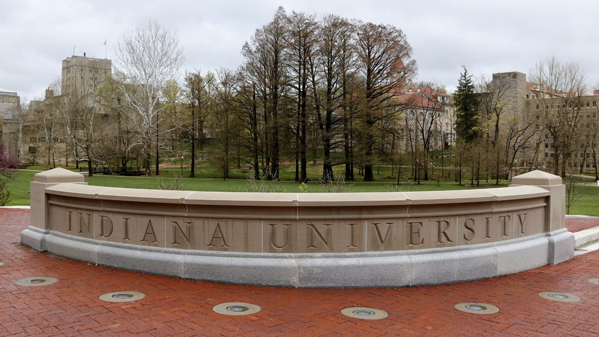 Indiana University fires student newspaper adviser who refused to block ...