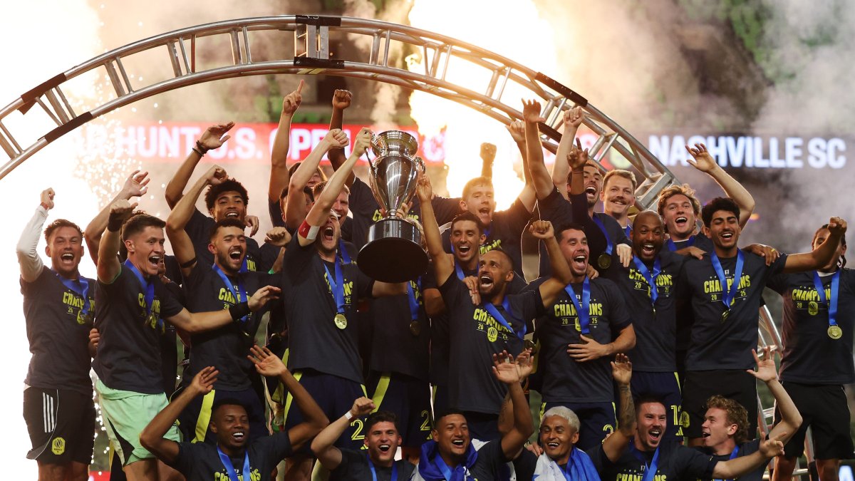 Nashville wins U.S. Open Cup with 2-1 victory over Austin – NBC Chicago