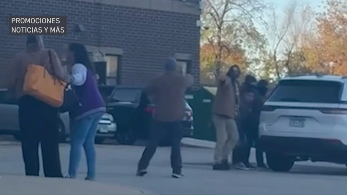 Federal agents chase, arrest suspect inside Gurnee school – NBC Chicago