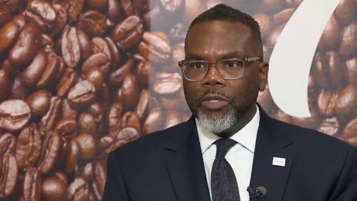 Johnson defends city’s negotiations on Bears’ stadium project – NBC Chicago