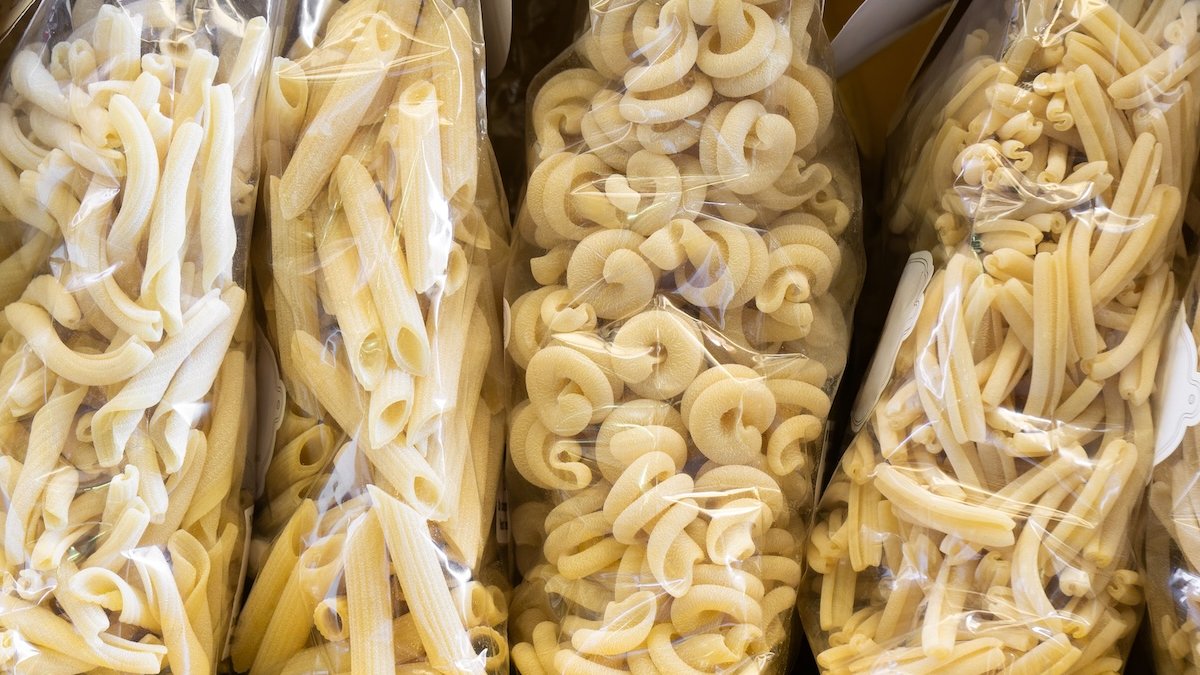Tariffs on Italian pasta could threaten its sale in the U.S. – NBC Chicago