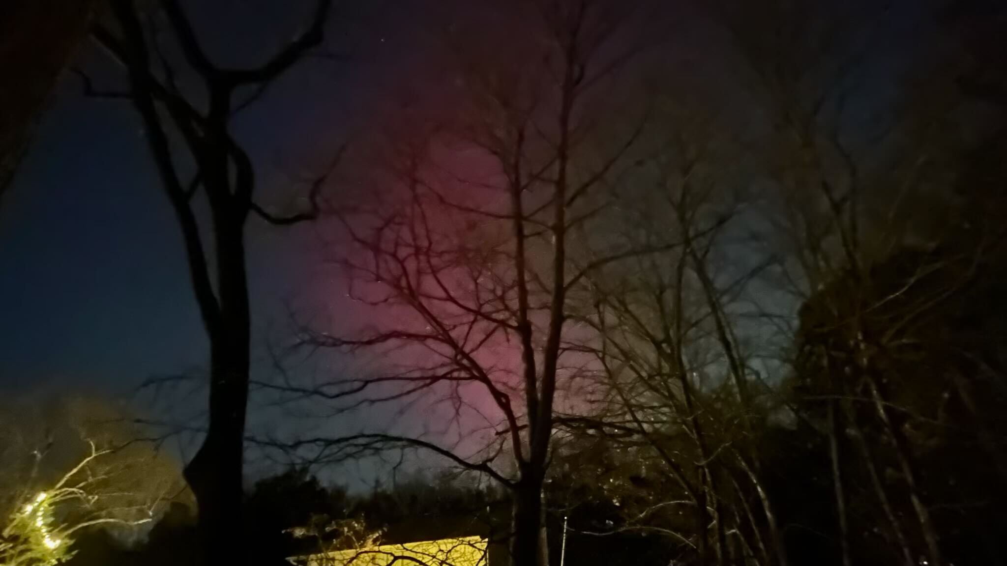 See the colorful sights of Northern Lights in the Chicago area – NBC ...