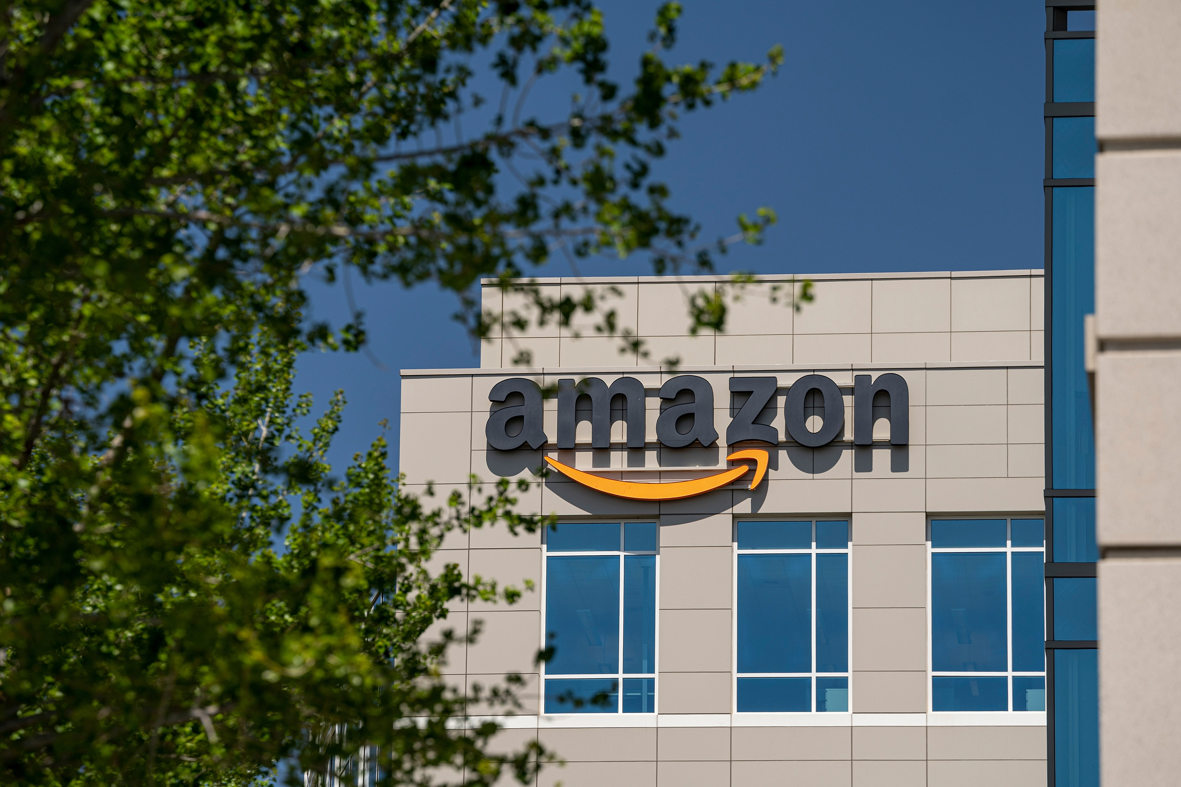 Amazon cuts 16,000 jobs in its latest round of layoffs – NBC Chicago