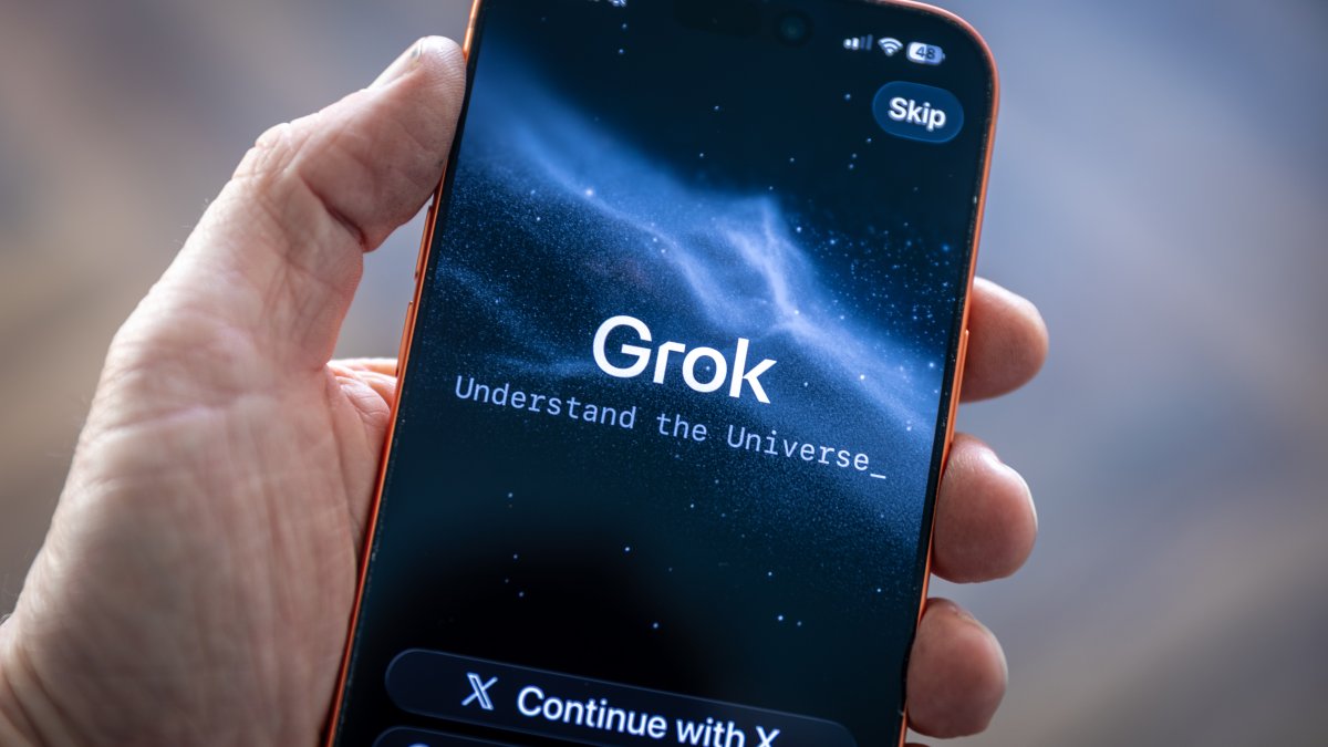 Senators ask Apple and Google to remove X and Grok from app stores ...