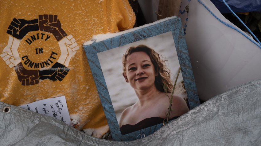 FBI agent resigns over Renee Good shooting investigation: Sources – NBC ...