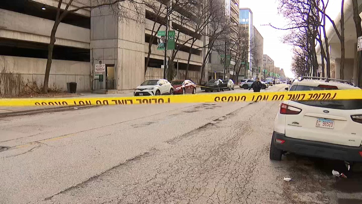 Rush University employee shot outside Chicago hospital: Police – NBC ...