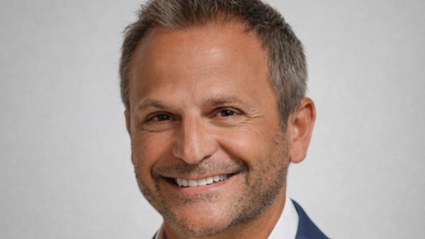 NBC Chicago hires Lou Canellis as main sports anchor – NBC Chicago