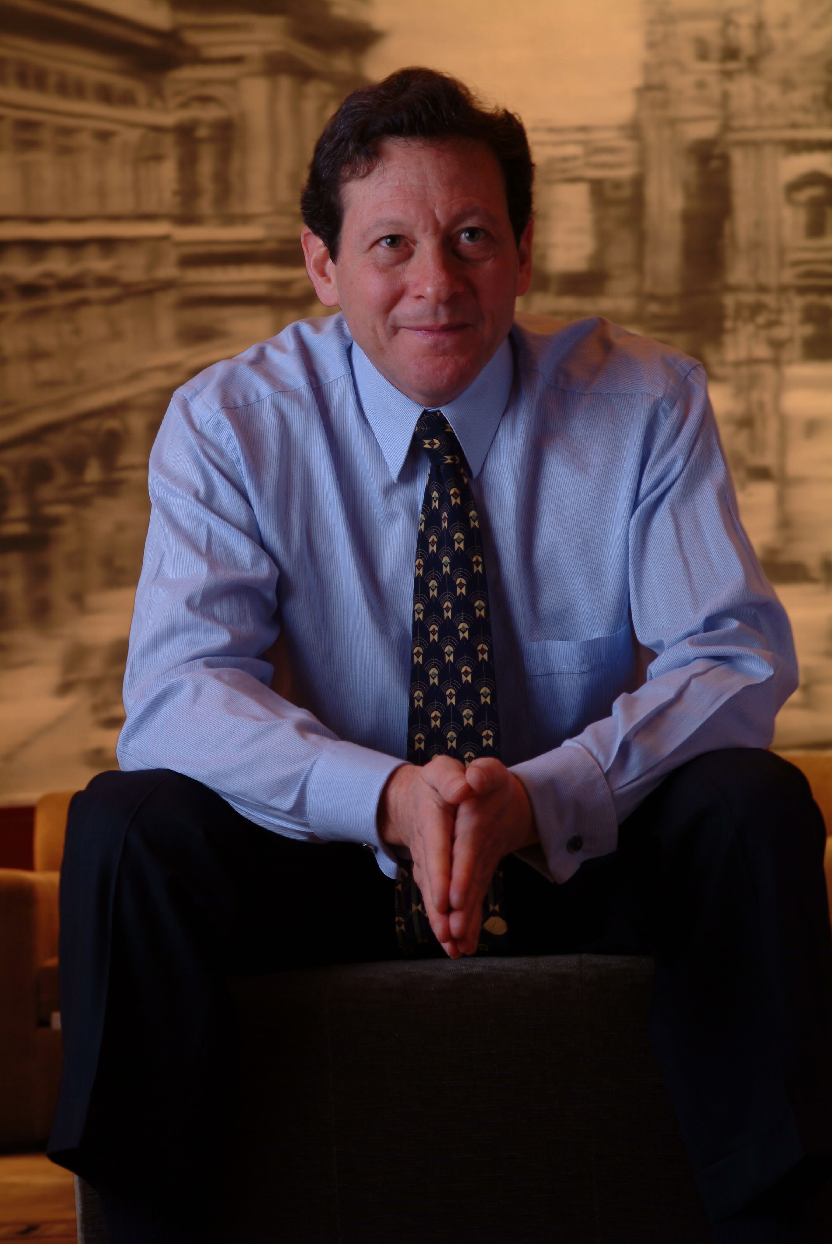 Thomas Pritzker resigns as Hyatt chief over Jeffrey Epstein association ...
