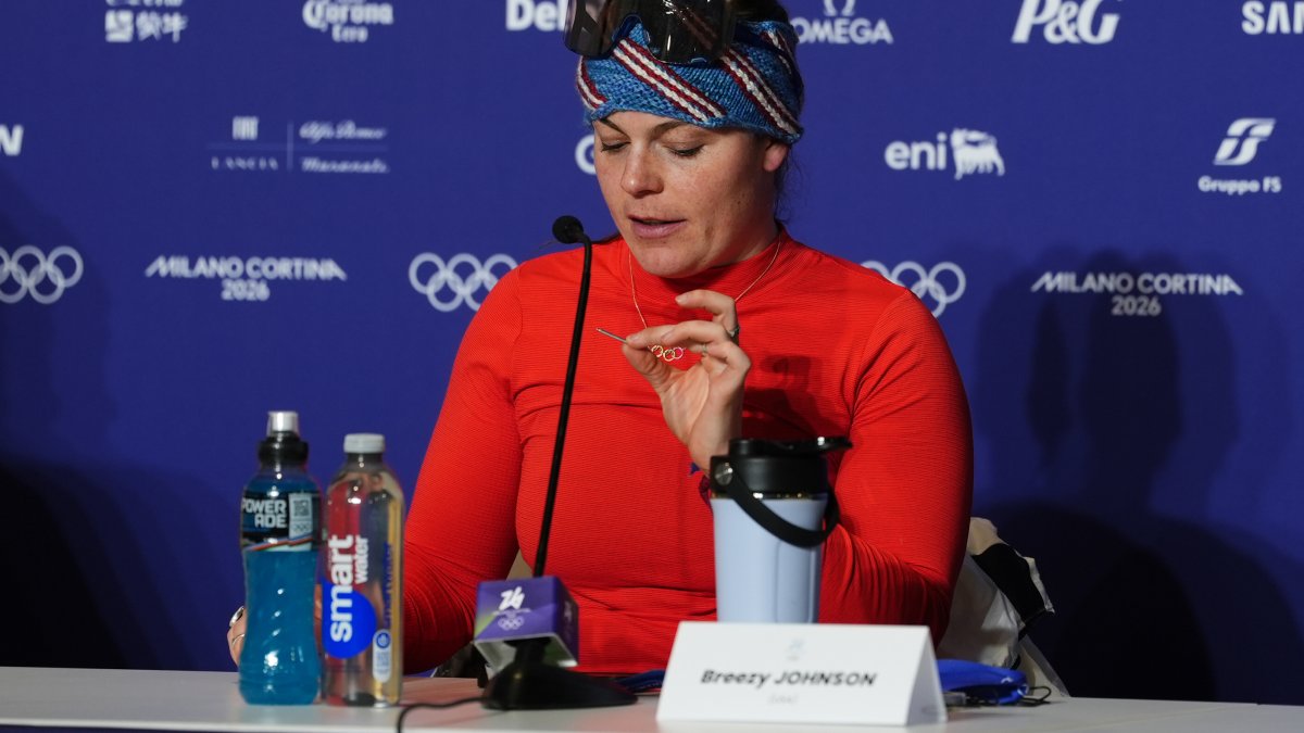 Breezy Johnson’s gold medal is broken. Here’s what happened – NBC Chicago