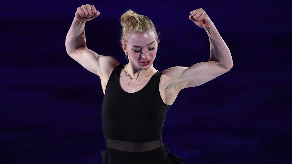 Figure skater Amber Glenn shows off muscles in social media video – NBC ...